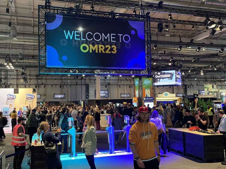 Recap OMR 2023 Festival – Day 1 – Von Akkreditierung bis zu Maschmeyer - contentmanager Magazin